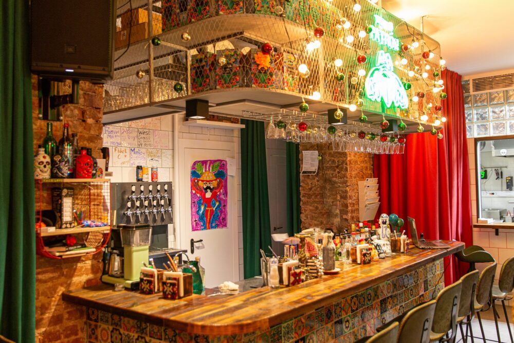 The Cultural Significance of Food in Mexican Restaurants: Celebrating ...